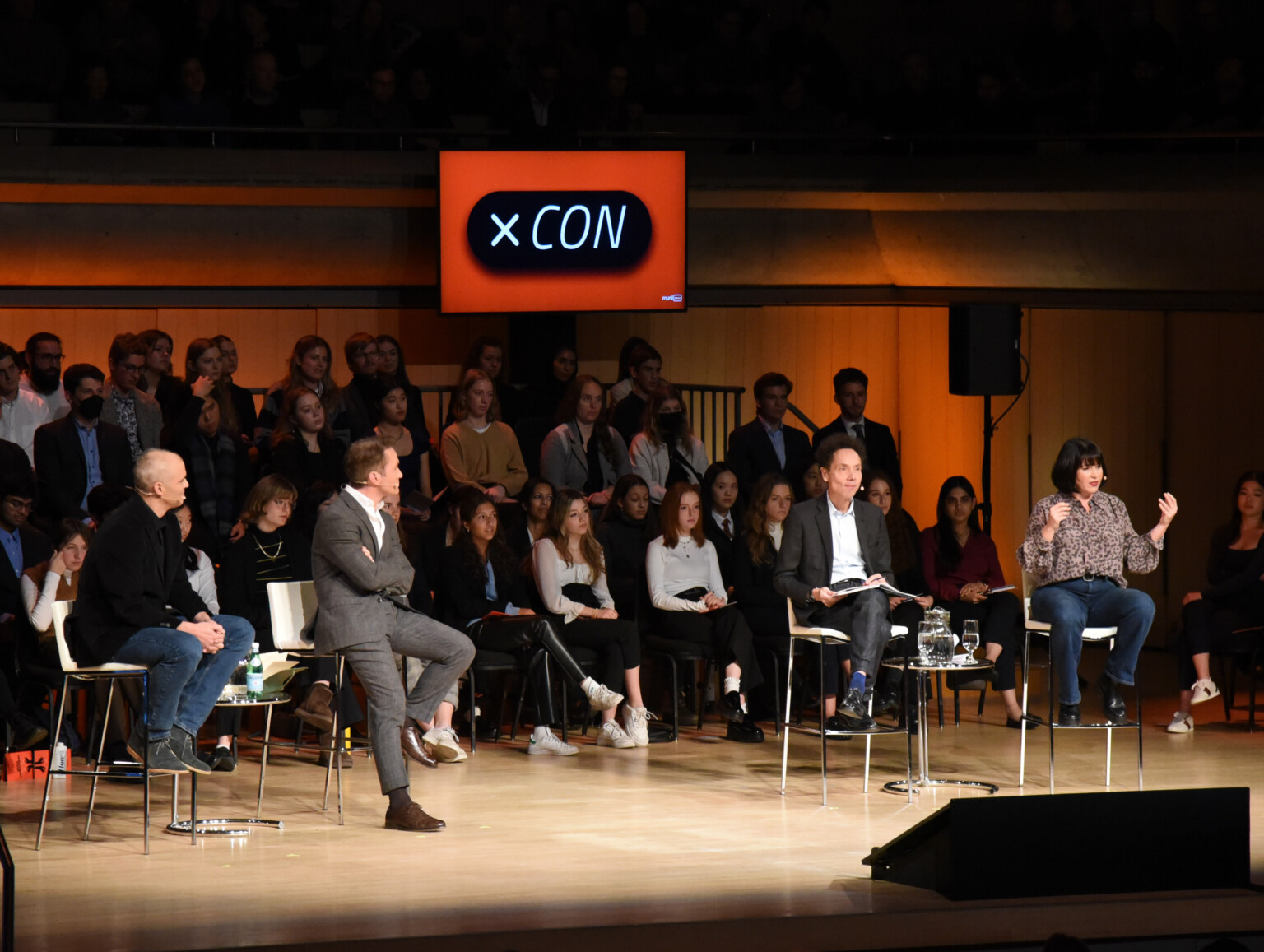 Weekly Podcasts - Munk Debates